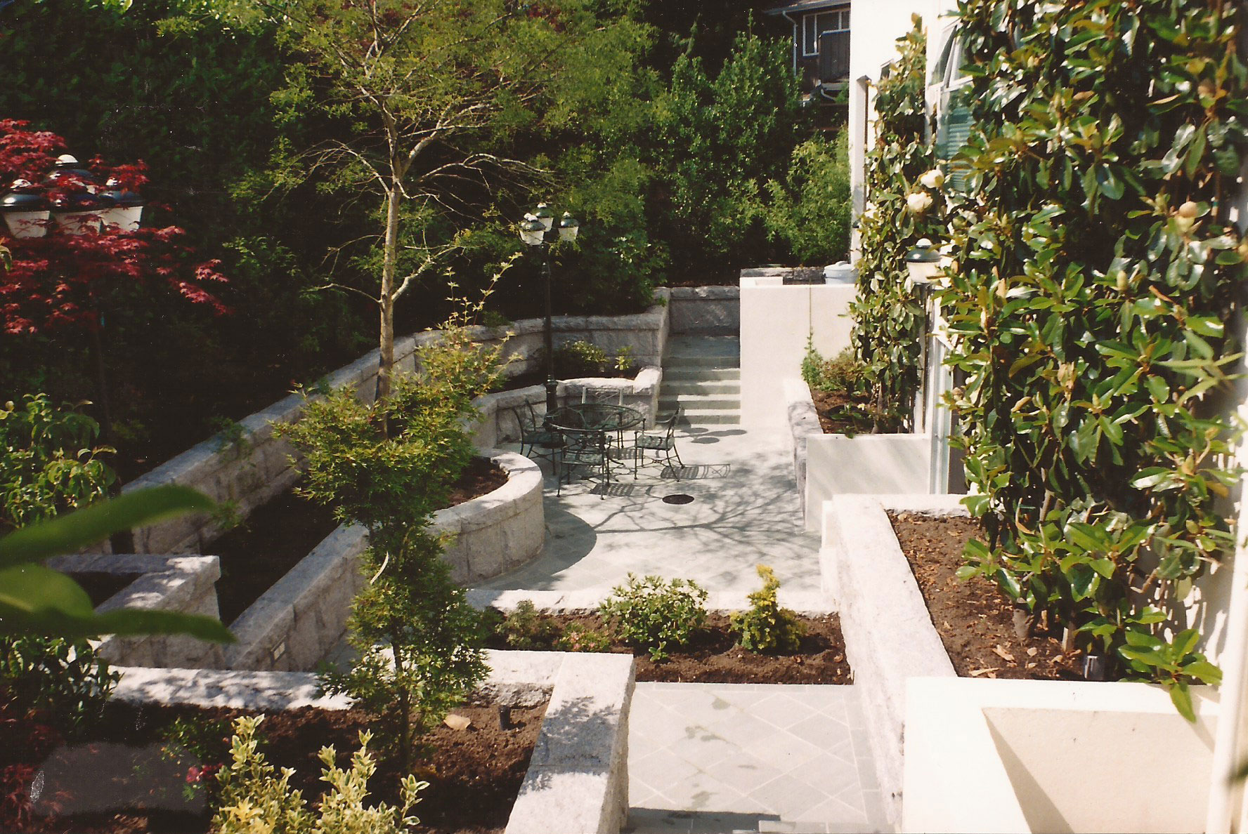 Sunken Courtyard - Varga Gardens